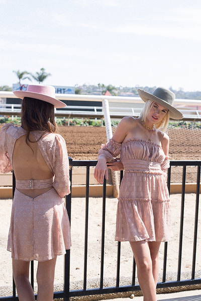 WHAT TO WEAR TO OPENING DAY AT THE DEL MAR RACES 2017 – Van De Vort